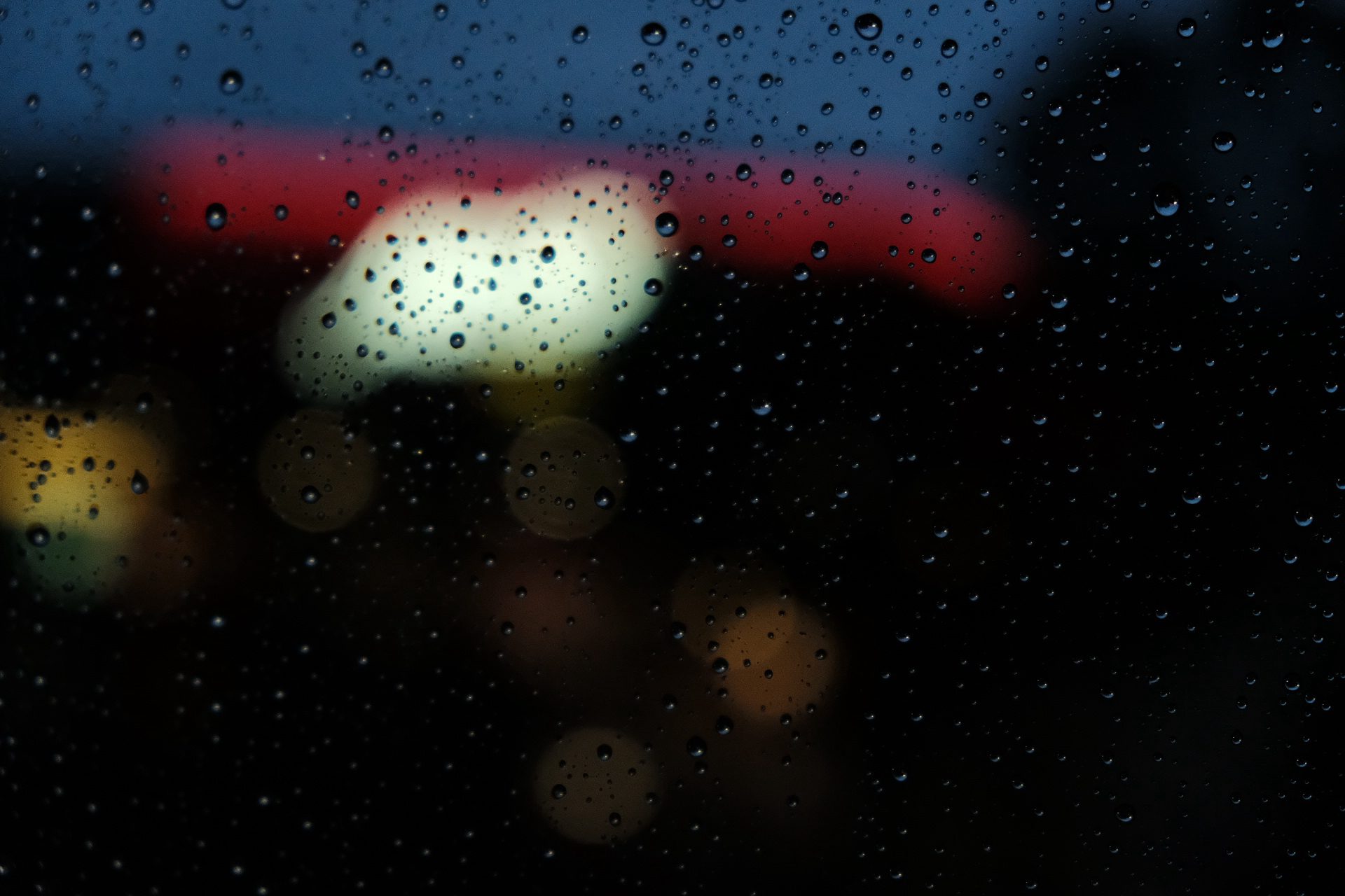 Alex Piamonte - Artist on PortraitMode - Share Your Street Photography