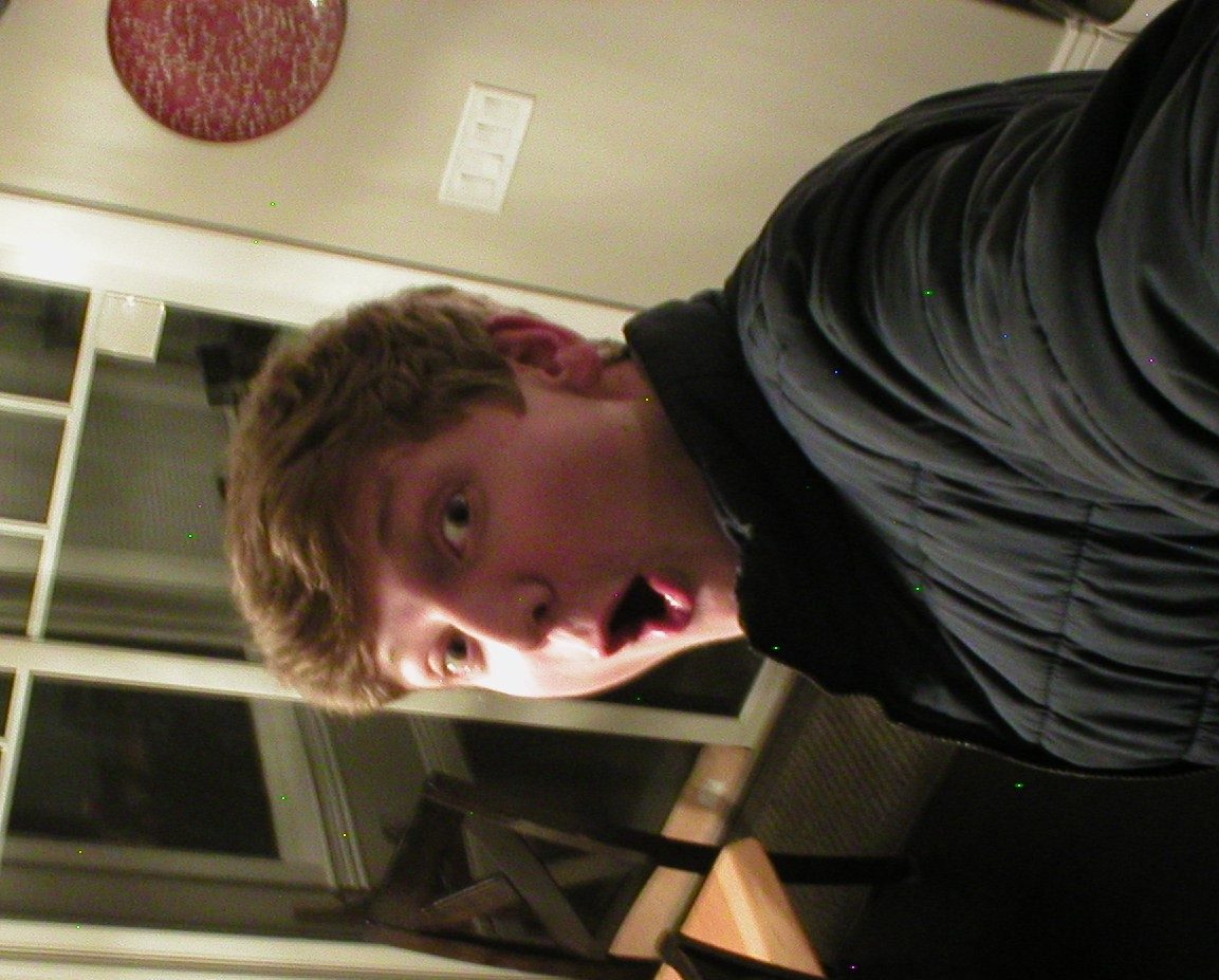 Andrew Farnsworth - Artist on PortraitMode - Share Your Street Photography