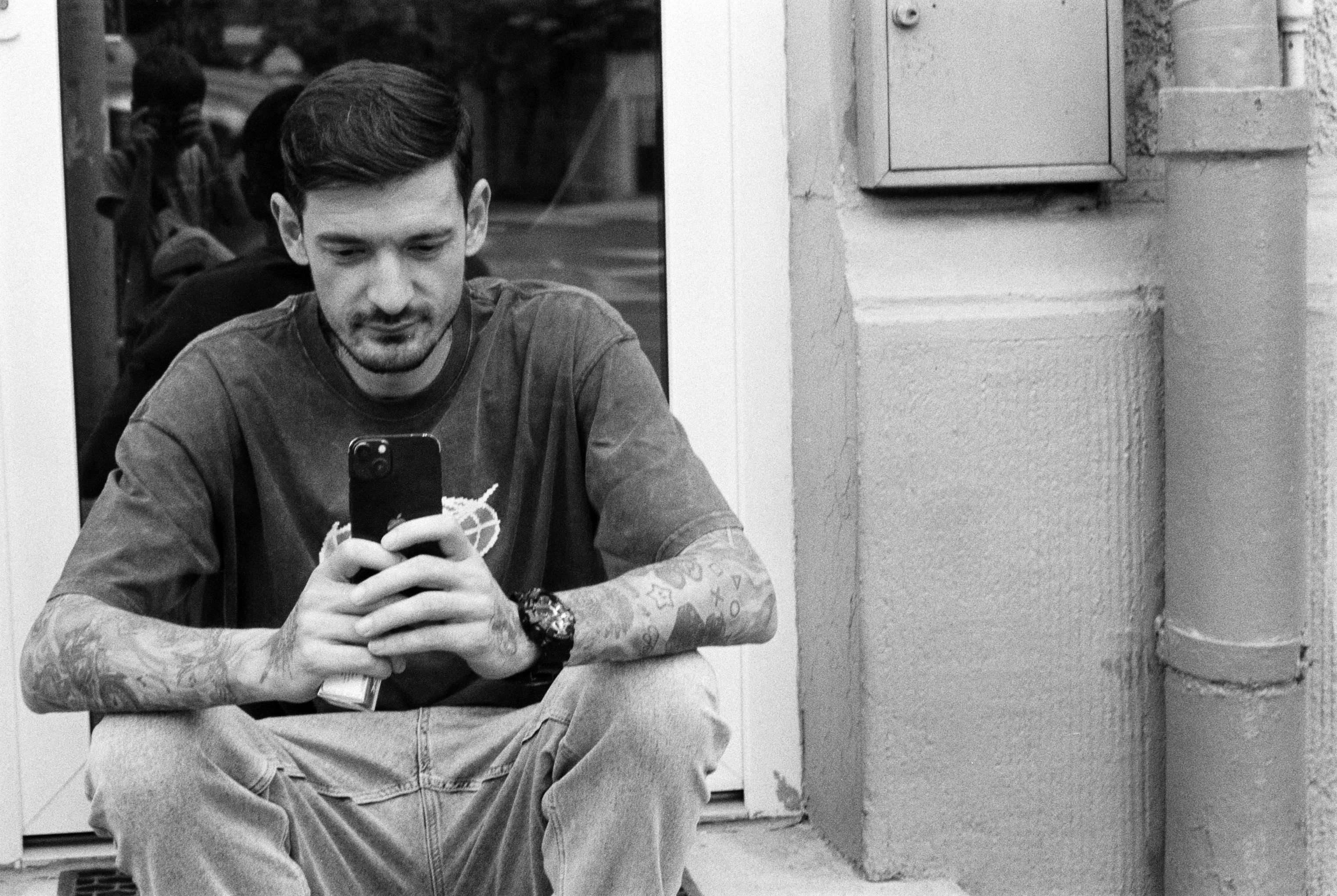 Bodea Costin - Artist on PortraitMode - Share Your Street Photography