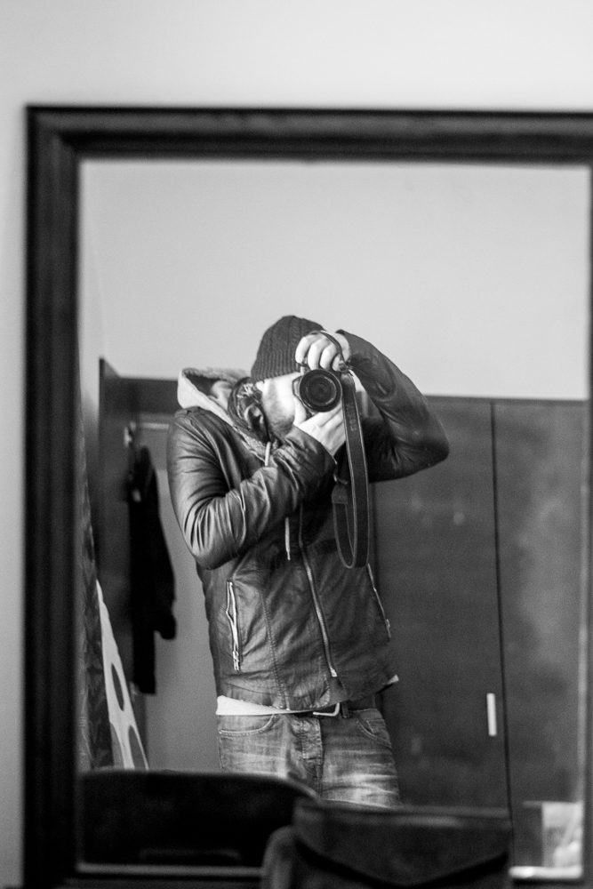 Chris Wright - Artist on PortraitMode - Share Your Street Photography