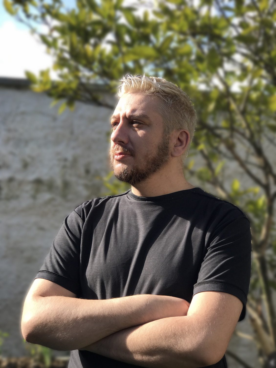 Daniel Baltz - Artist on PortraitMode - Share Your Street Photography