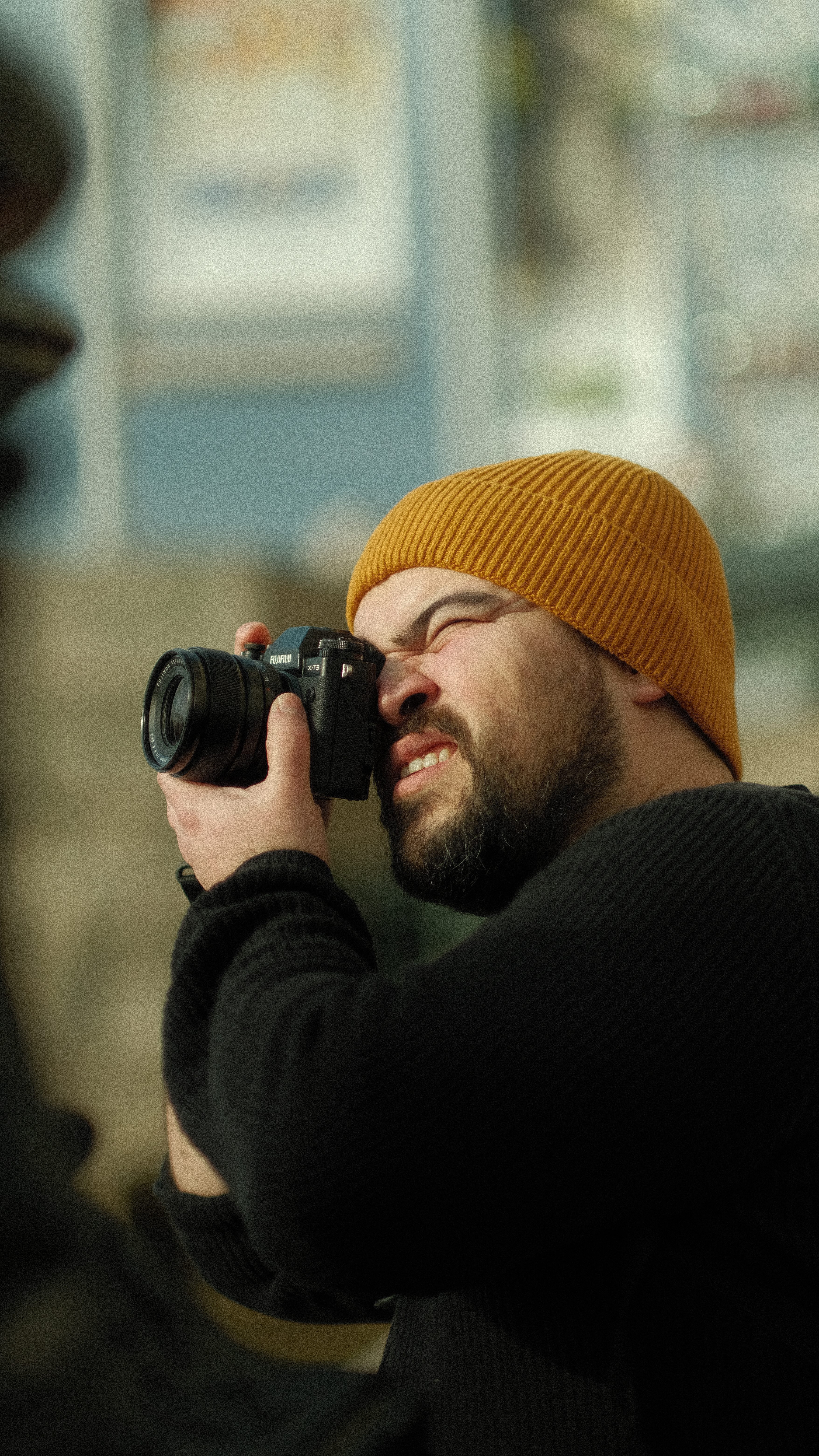 Leo Melo - Artist on PortraitMode - Share Your Street Photography