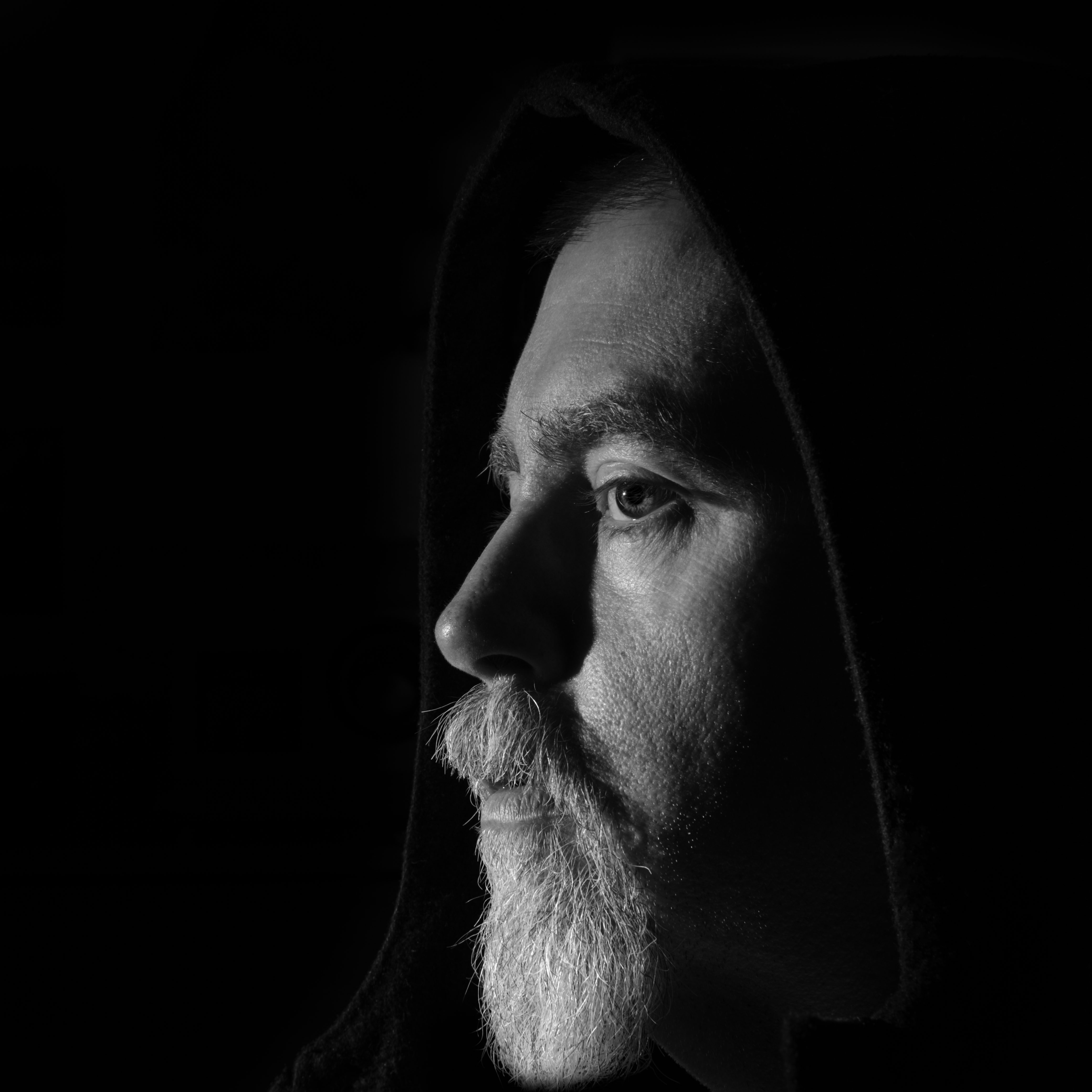 Robin Mascall - Artist on PortraitMode - Share Your Street Photography