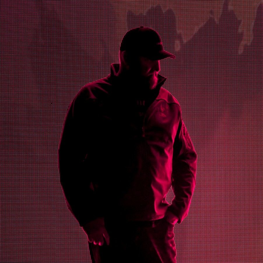 Thane Gustafson - Artist on PortraitMode - Share Your Street Photography